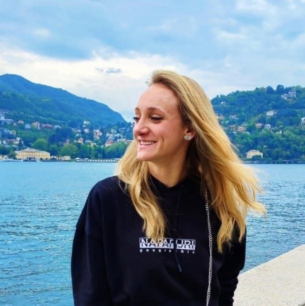 Muore a soli 26 anni la giovane specializzanda Valentina Monaldi ...